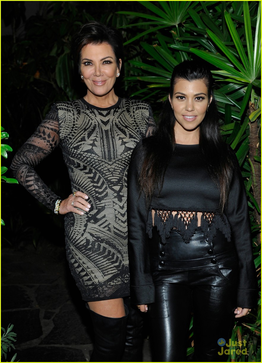 Kendall Jenner Launches CK Series with Kylie By Her Side! | Photo ...