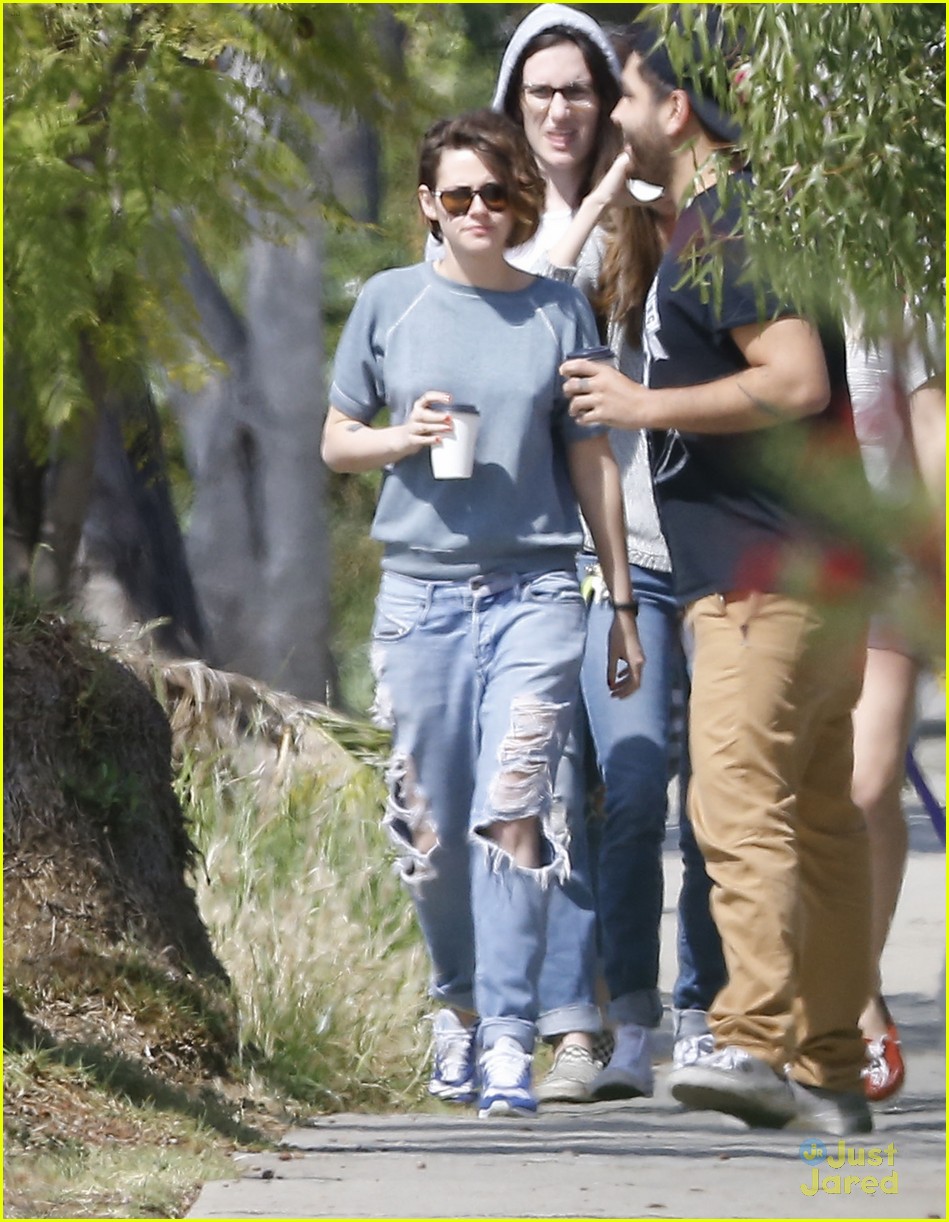 Kristen Stewart Kicks Off 25th Birthday Weekend! | Photo 798113 - Photo ...
