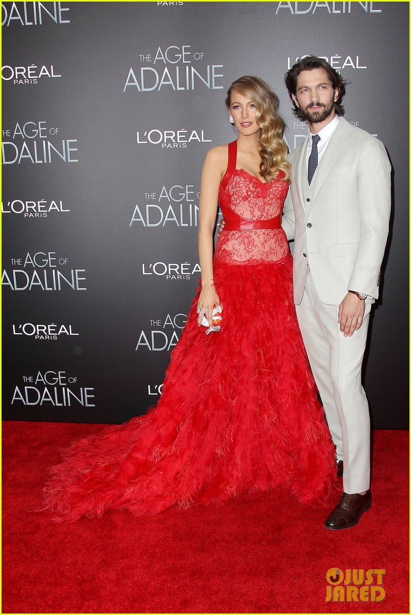Blake Lively Brings Her Family to 'Age of Adaline' Premiere! | Photo ...