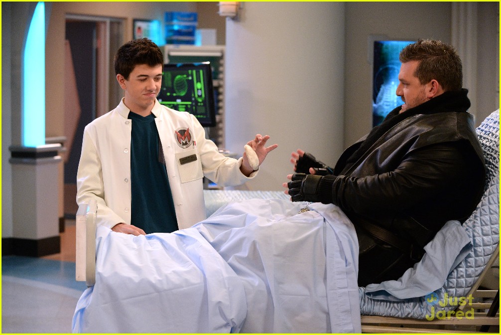 Find Out The Key To Being A Super Hero On 'Mighty Med' Tonight! | Photo ...