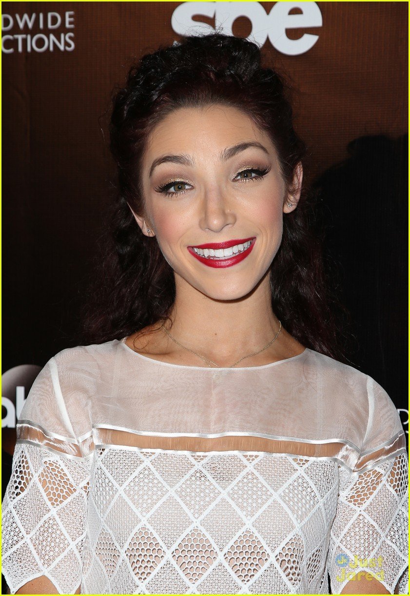 Meryl Davis Celebrates 'Dancing With The Stars' 10th Anniversary ...