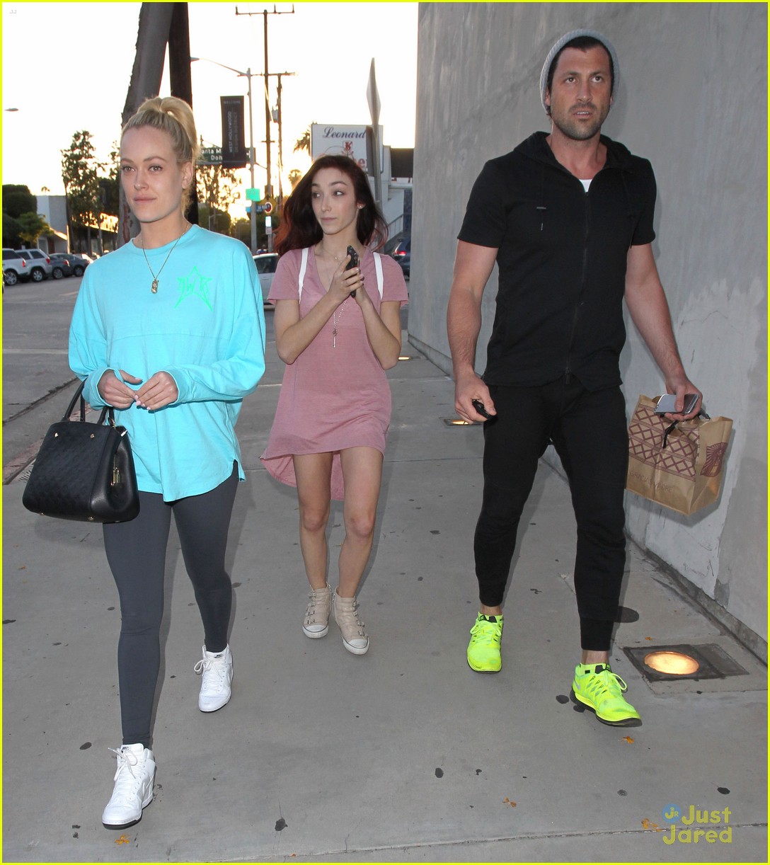 Meryl Davis Lunches With Maksim Chmerkovskiy & Peta Murgatroyd in ...