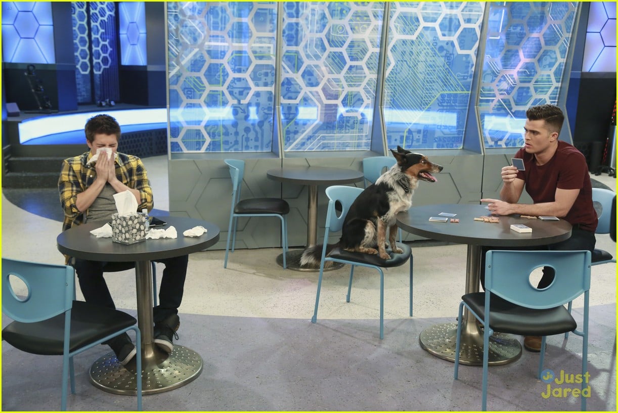Get An Exclusive Look At This Week's 'Lab Rats: Bionic Island ...