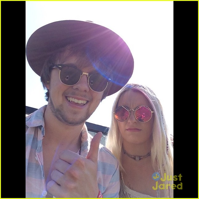 Rydel Lynch & Ellington Ratliff Confirm Relationship In 'R5 All Day All ...