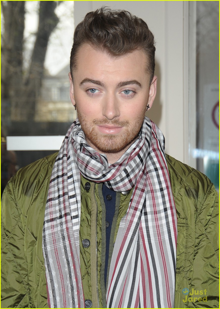 Sam Smith Jokes About Sexual Orientation on April Fools' Day | Photo ...