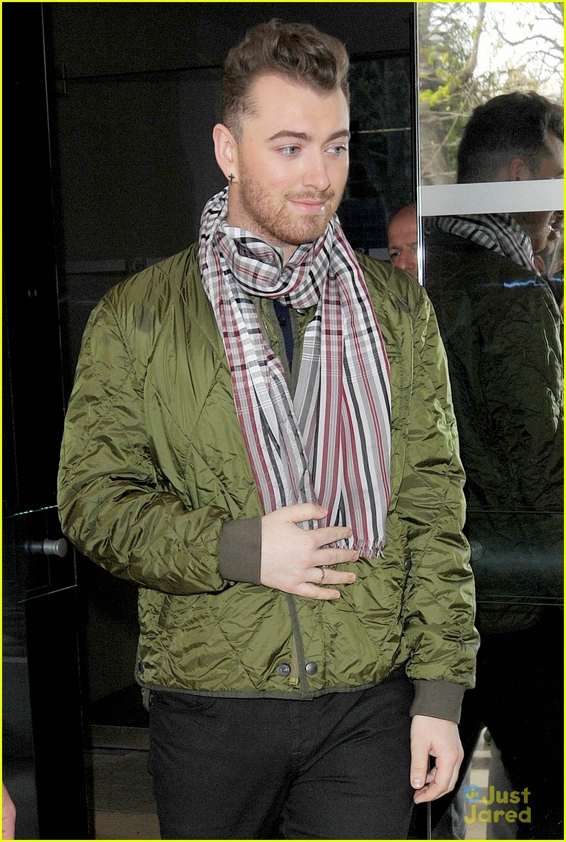 Sam Smith Jokes About Sexual Orientation on April Fools' Day | Photo ...