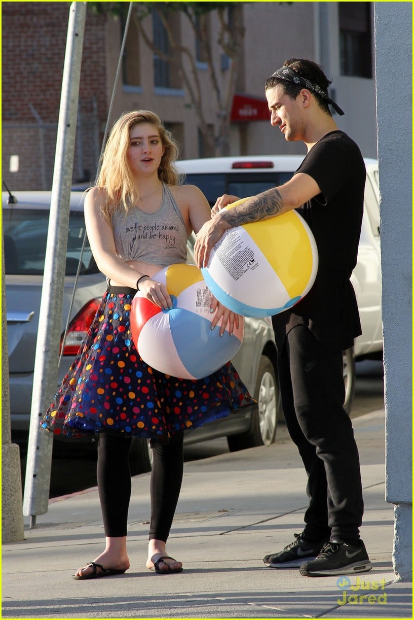Willow Shields & Mark Ballas Break Out The Beach Balls For DWTS Spring Break Week Promos | Photo ...