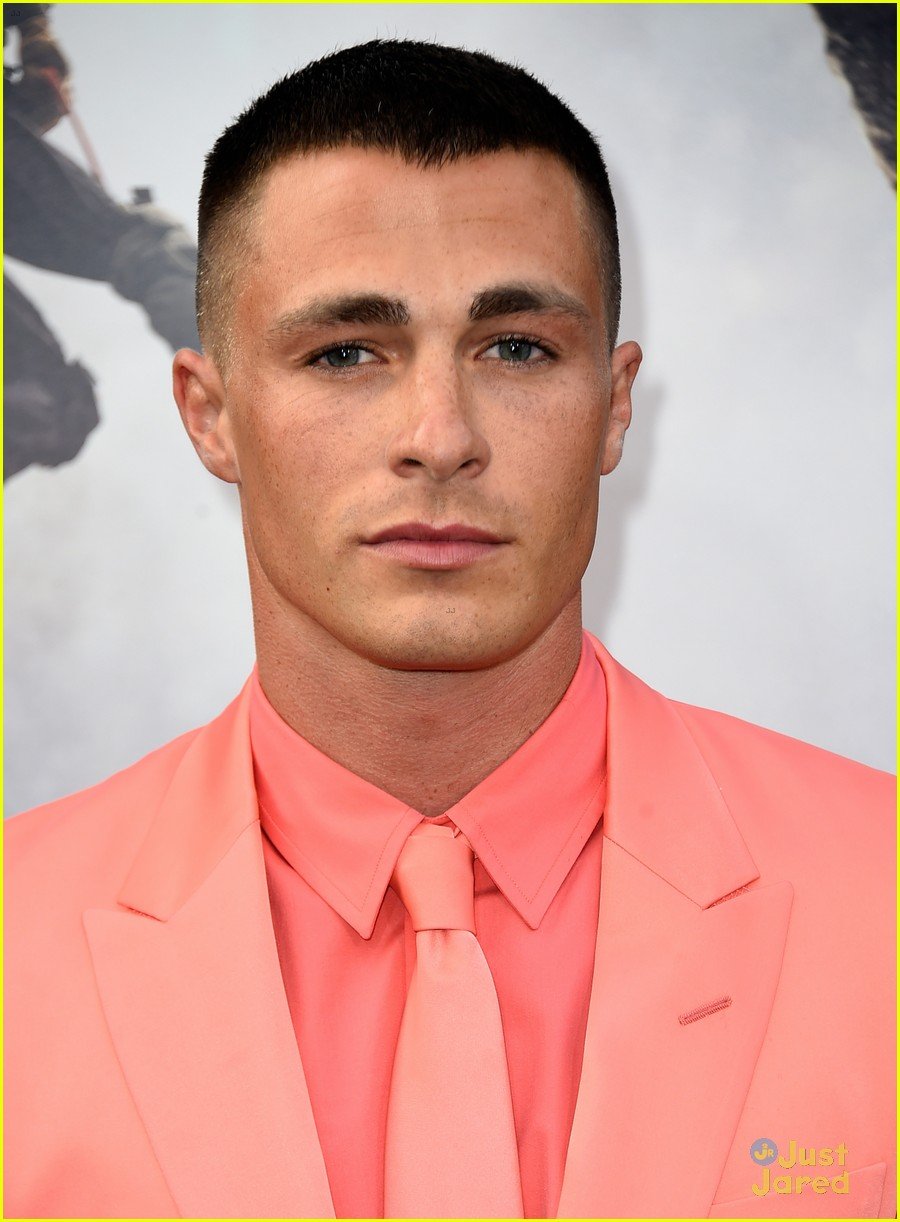 Colton Haynes Is Dressed Like a Pink Flamingo at the 'San Andreas ...