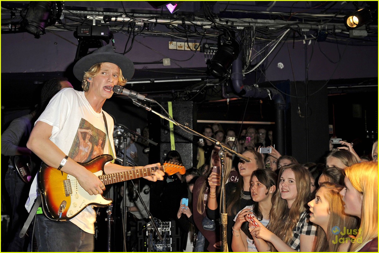 Cody Simpson Loves Music More Every Day | Photo 809749 - Photo Gallery ...