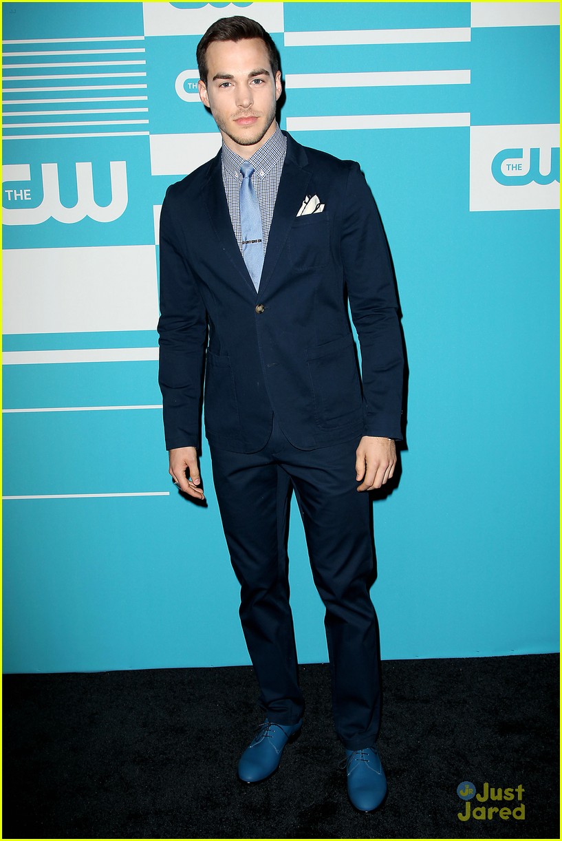Chris Wood & 'Containment' Cast Hit Up CW Upfronts In New York City ...