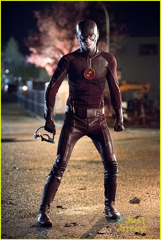 Barry Tries to Change the Past on Tonight's Epic Season Finale of 'The ...