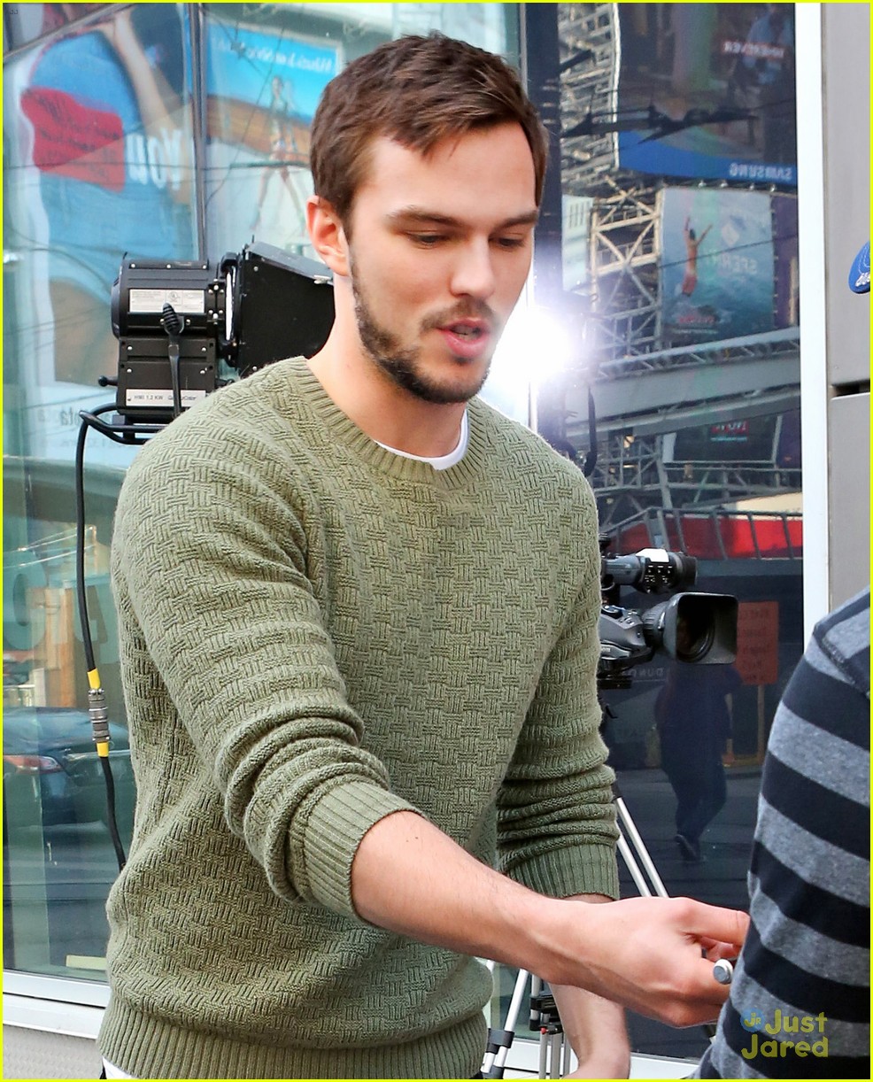 Nicholas Hoult Didn't Invest in Shampoo After Shaving His Head | Photo ...