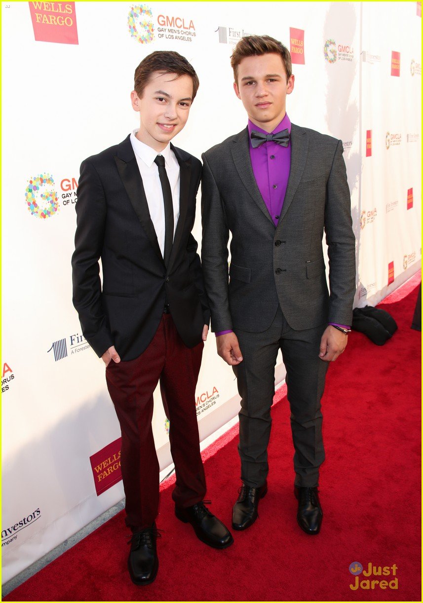 Gavin Macintosh & Hayden Byerly Present Together at GMCLA Voice Awards ...