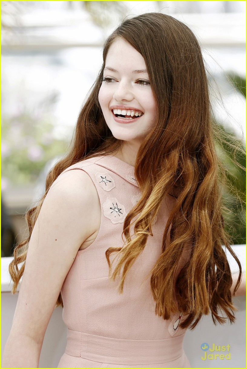 Full Sized Photo of makenzie foy little princess cannes premiere 22 ...