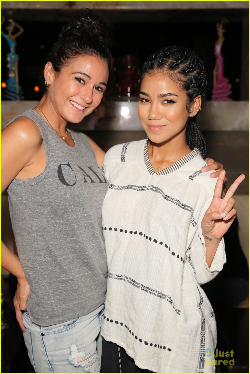 Full Sized Photo of michael b jordan buff arms 08 | Michael B. Jordan ...