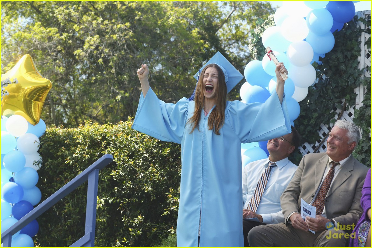 Full Sized Photo of the middle the graduate season finale stills 10 ...