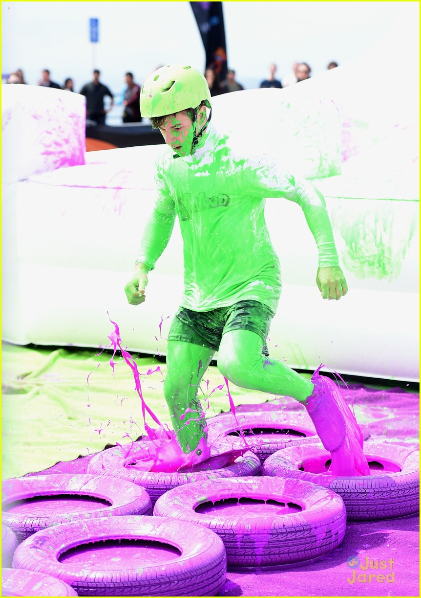 Alli Simpson, Willow Shields & Veronica Dunne Get Messy at Nintendo's ...