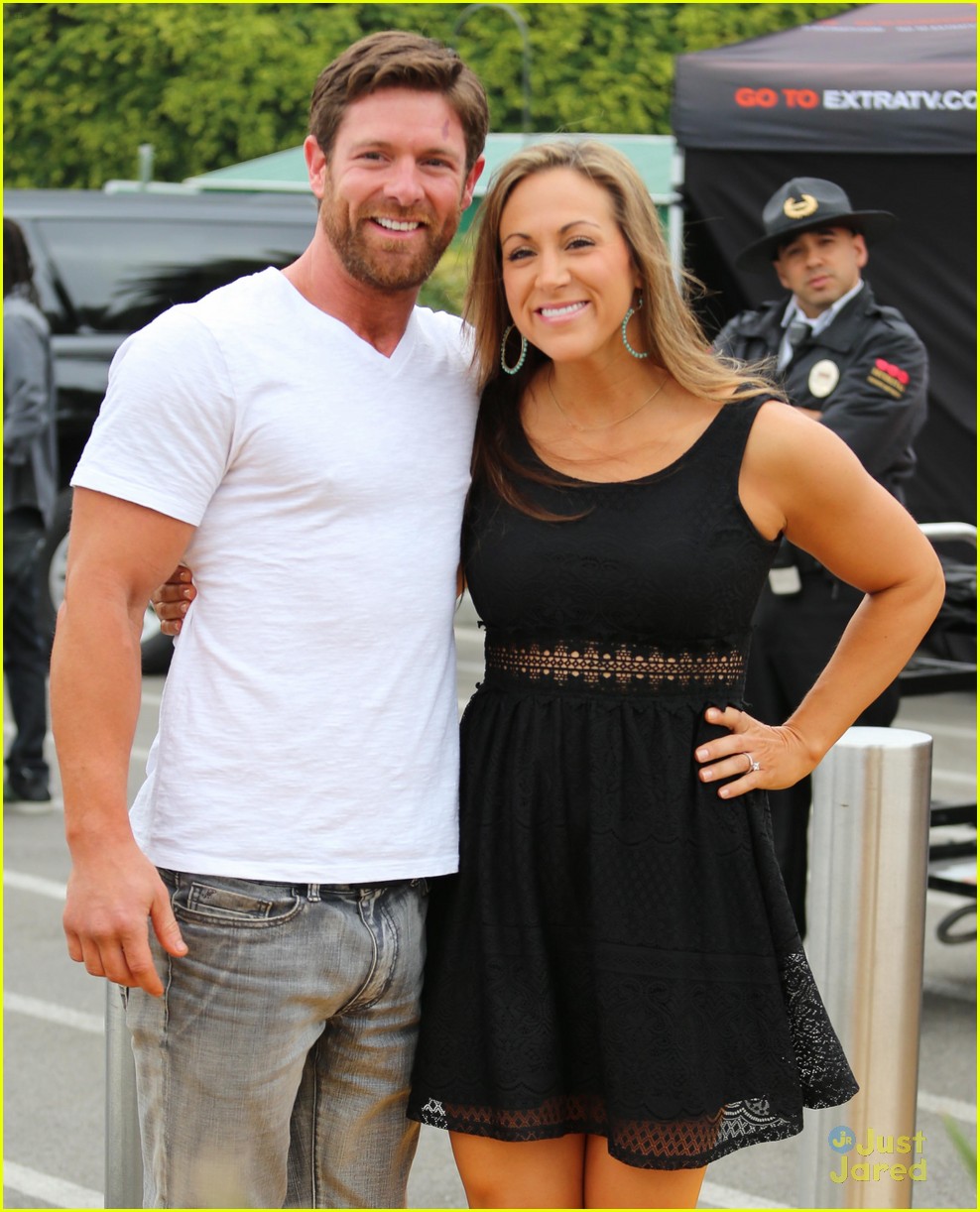 Noah Galloway Celebrates Engagement To Jamie Boyd on Extra Before ...