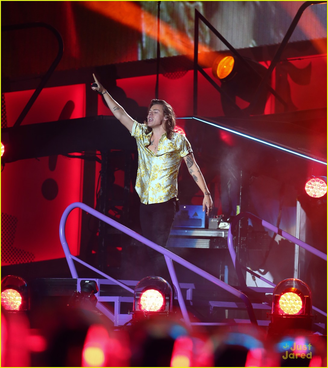 One Direction Hit Up CapitalFM Summertime Ball After Cardiff Concert ...