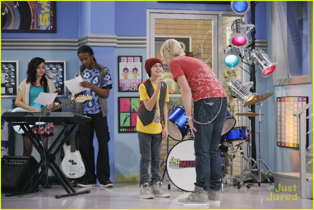 Trish's Mini-Me Causes All Sorts Of Trouble In 'Austin & Ally' Tonight ...
