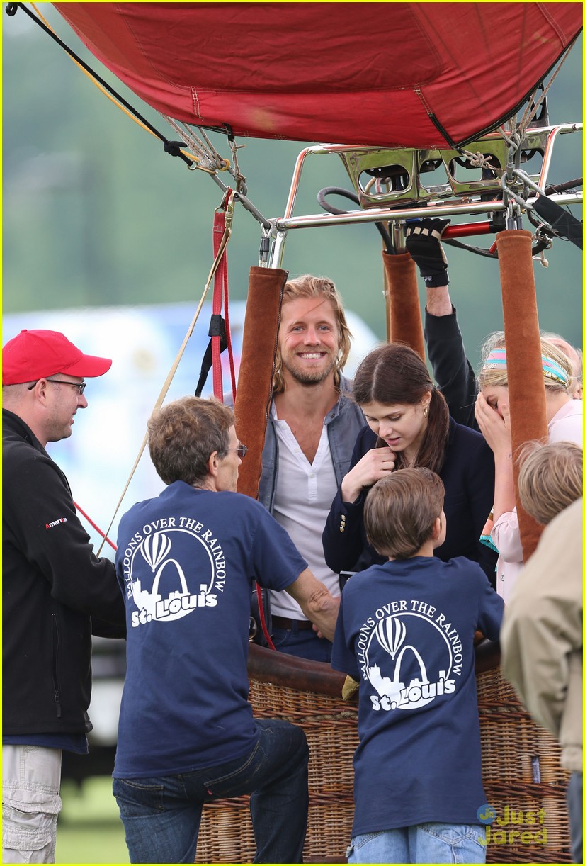 Alexandra Daddario Tries That Hot Air Balloon Ride Again On 'The ...
