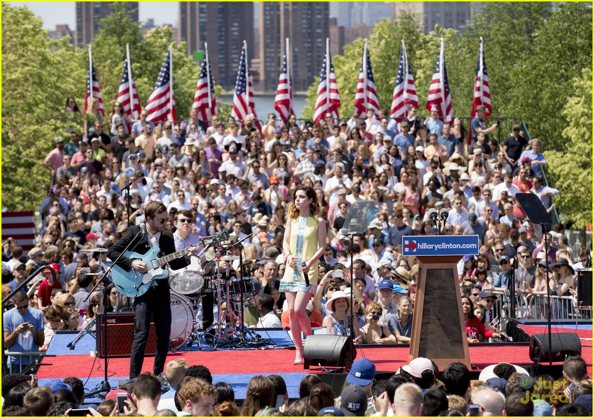 Echosmith Play Hillary Clinton's Campaign Rally In New York | Photo ...