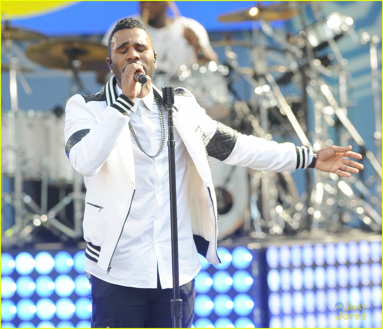 Jason Derulo Performs 'Want To Want Me' On Good Morning America - Watch ...