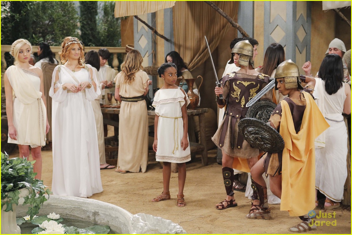 Jessie & The Ross Kids Go To Ancient Rome In 'Rossed At Sea' Part 2 ...