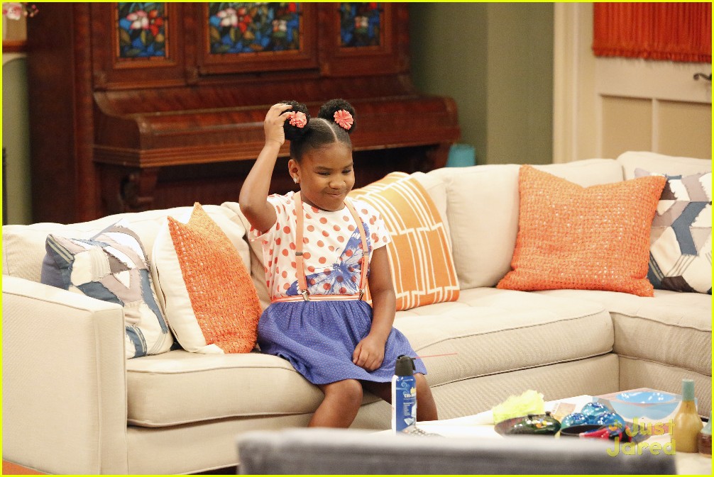 Marisa Crashes K.C.'s Mission On 'K.C. Undercover' Tonight! | Photo ...