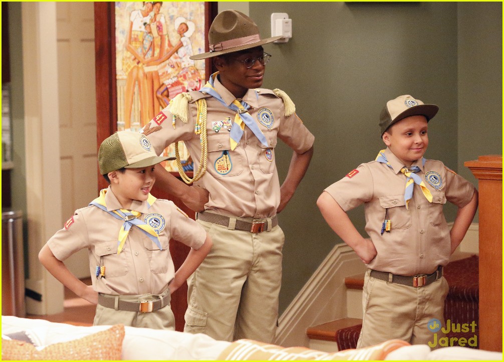 Full Sized Photo of kc undercover first friend stills 10 | Marisa ...