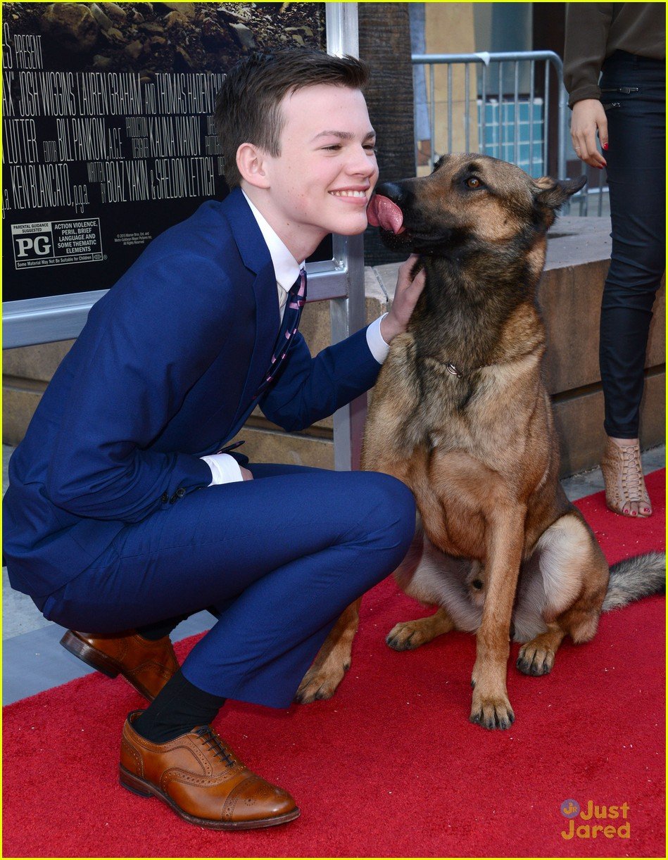Hayden Byerly Hits Up 'Max' Movie Premiere With Stars Josh Wiggins ...