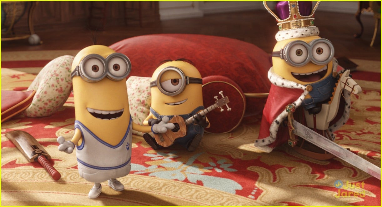 The Minions Bare It All On New Poster - See It Here! | Photo 825676 ...