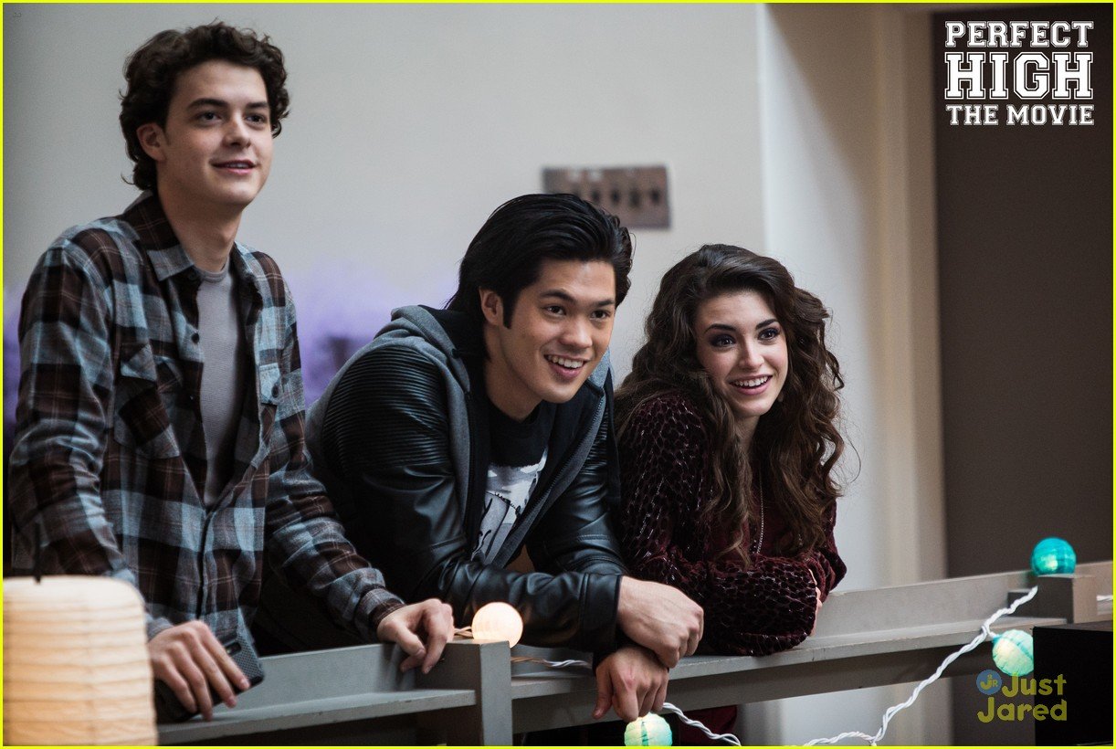 Bella Thorne & Ross Butler's Lifetime Movie 'Perfect High' Premieres ...