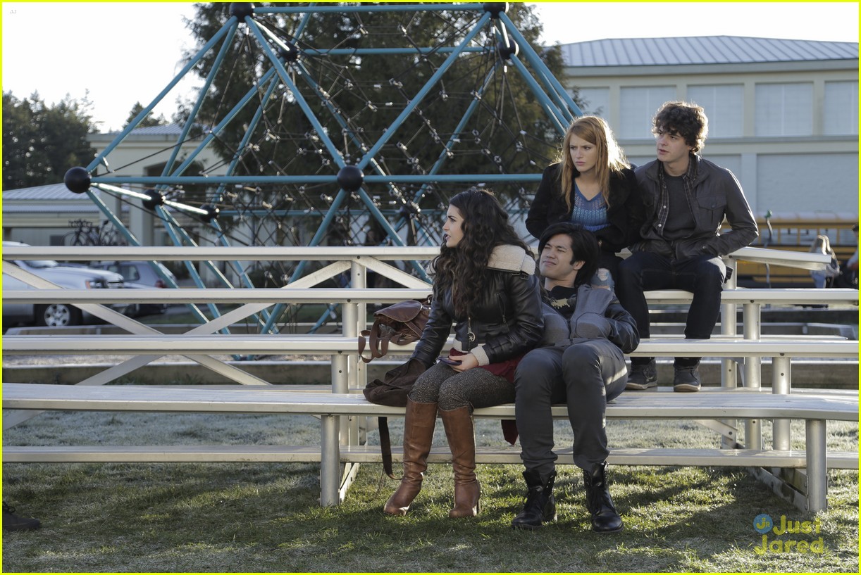 Bella Thorne & The Cast Of 'Perfect High' Are Taking Over JJJ's ...