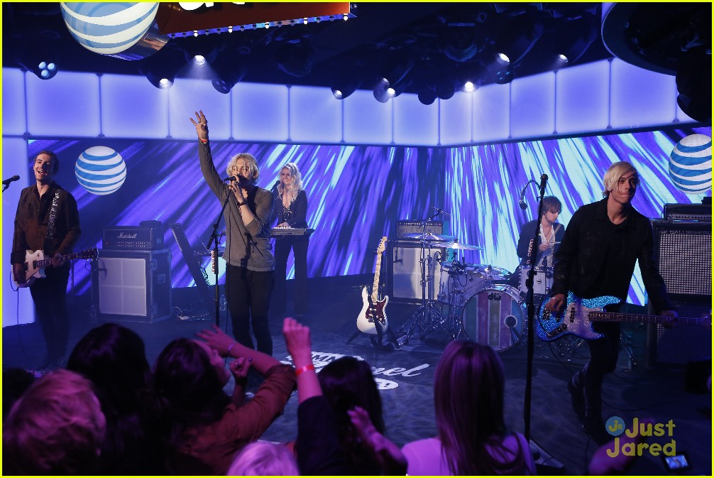 R5 Debut 'F.E.E.L.G.O.O.D.' on Jimmy Kimmel Live - Watch Here! | Photo ...