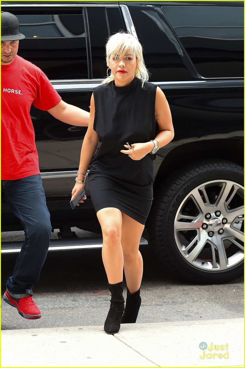 Rita Ora Talks New Single 'Poison' With ES Magazine | Photo 830221 ...