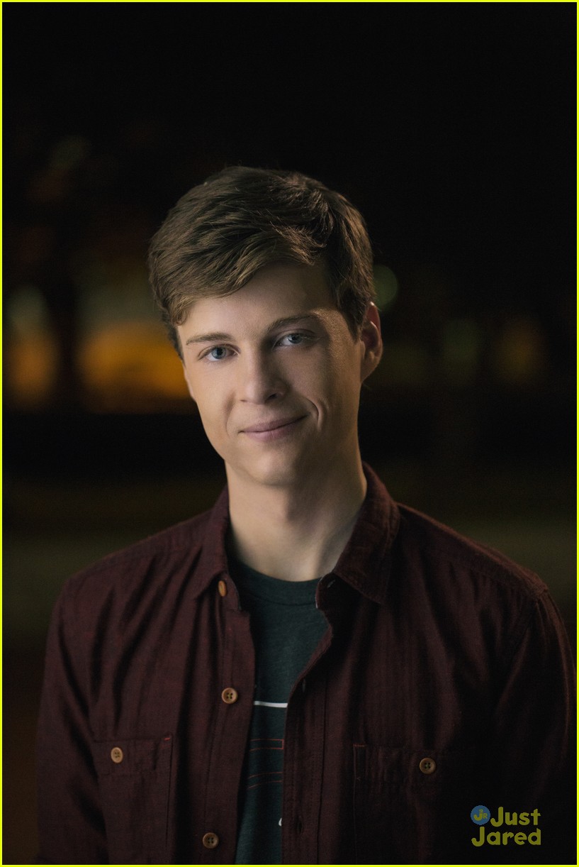 Bella Thorne Reveals 'Scream' Opening Scene - Watch Now! | Photo 830661 ...