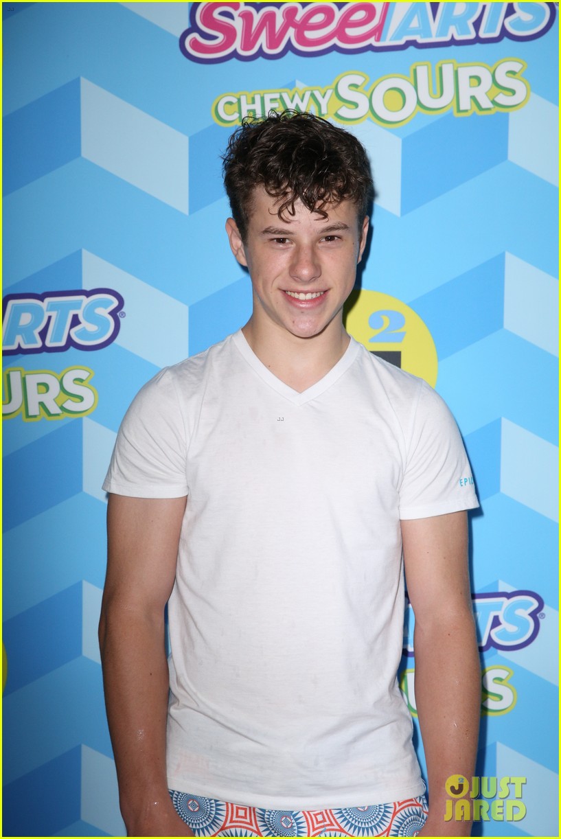 Bailee Madison Meets Up With Nolan Gould at the JJ Summer Bash ...