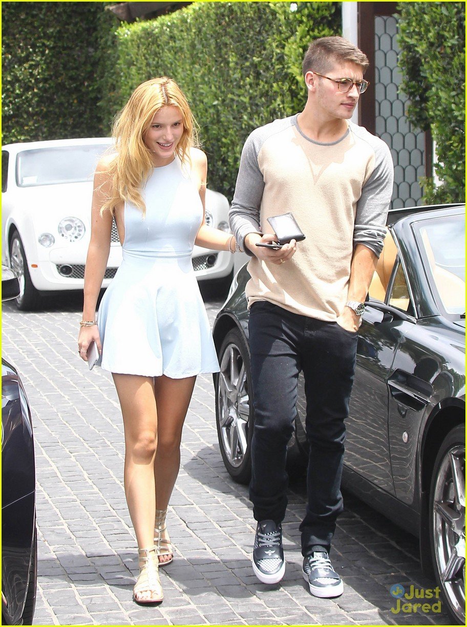 Bella Thorne & Gregg Sulkin Lunch it Up After Just Jared's Summer Bash ...