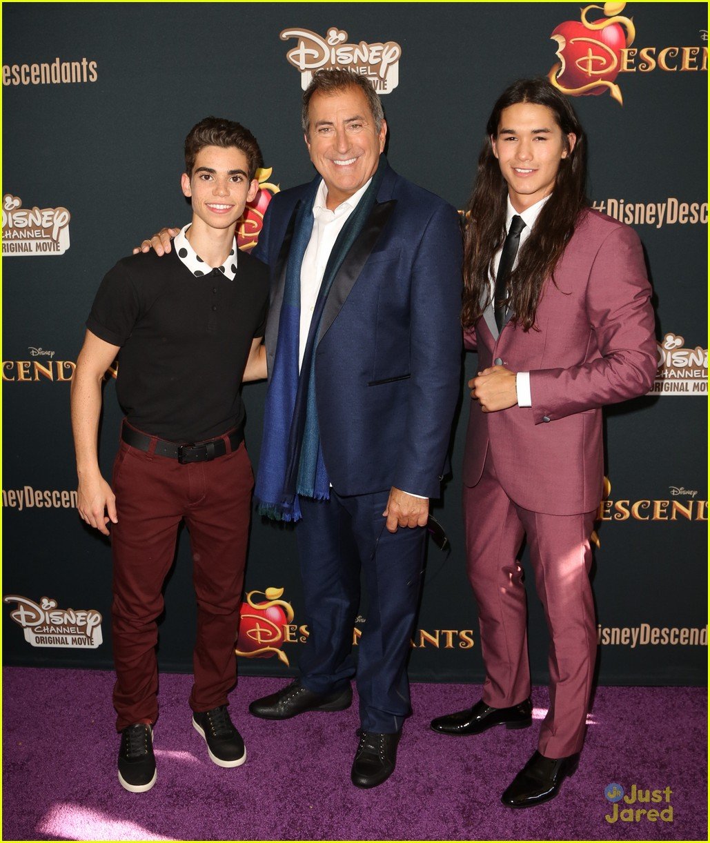 Cameron Boyce & Boo Boo Stewart Are Double The Trouble At 'Descendants ...