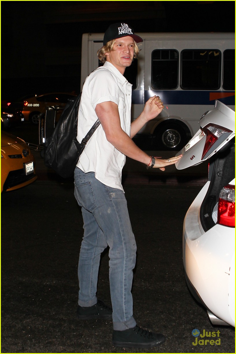 Cody Simpson Flies Back To LA After Polo Ralph Lauren Fashion Week Show ...