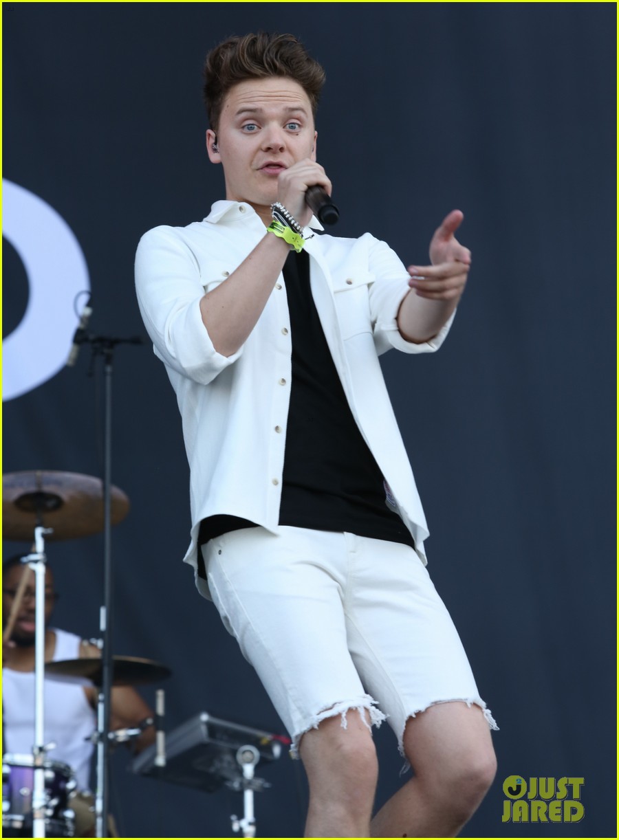 Conor Maynard Would Love to Hit the Studio With Zayn Malik | Photo ...