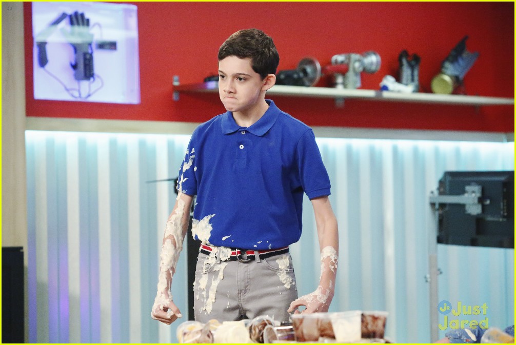 Wendell Gets Addicted To A New Game In Tonight's 'Gamer's Guide ...