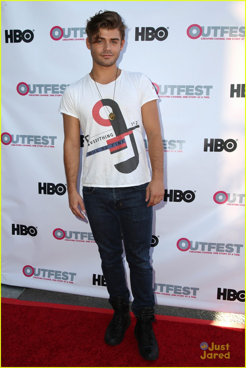 Garrett Clayton & Morgan Larson Support Michelle Manning at 'Jenny's ...