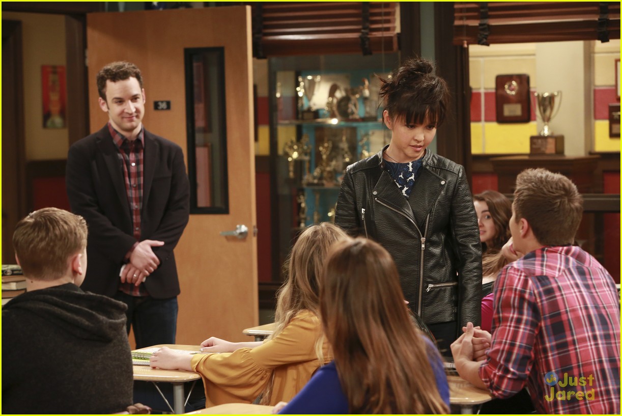 Cory Stands Up For The New Teacher On 'Girl Meets World' & Gets Fired ...