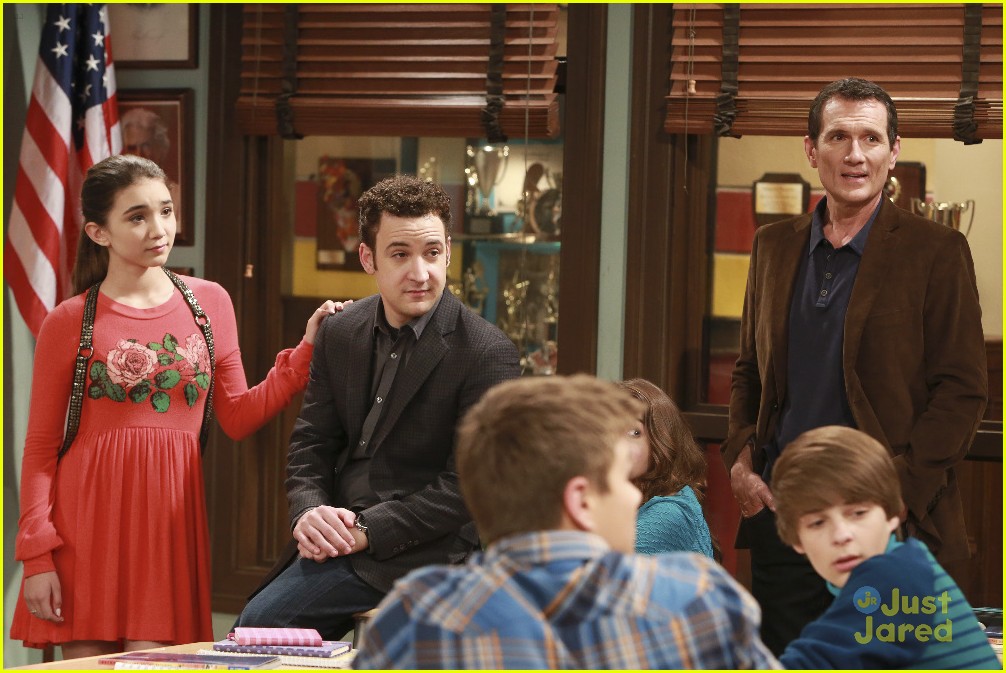 Cory Stands Up For The New Teacher On 'Girl Meets World' & Gets Fired ...