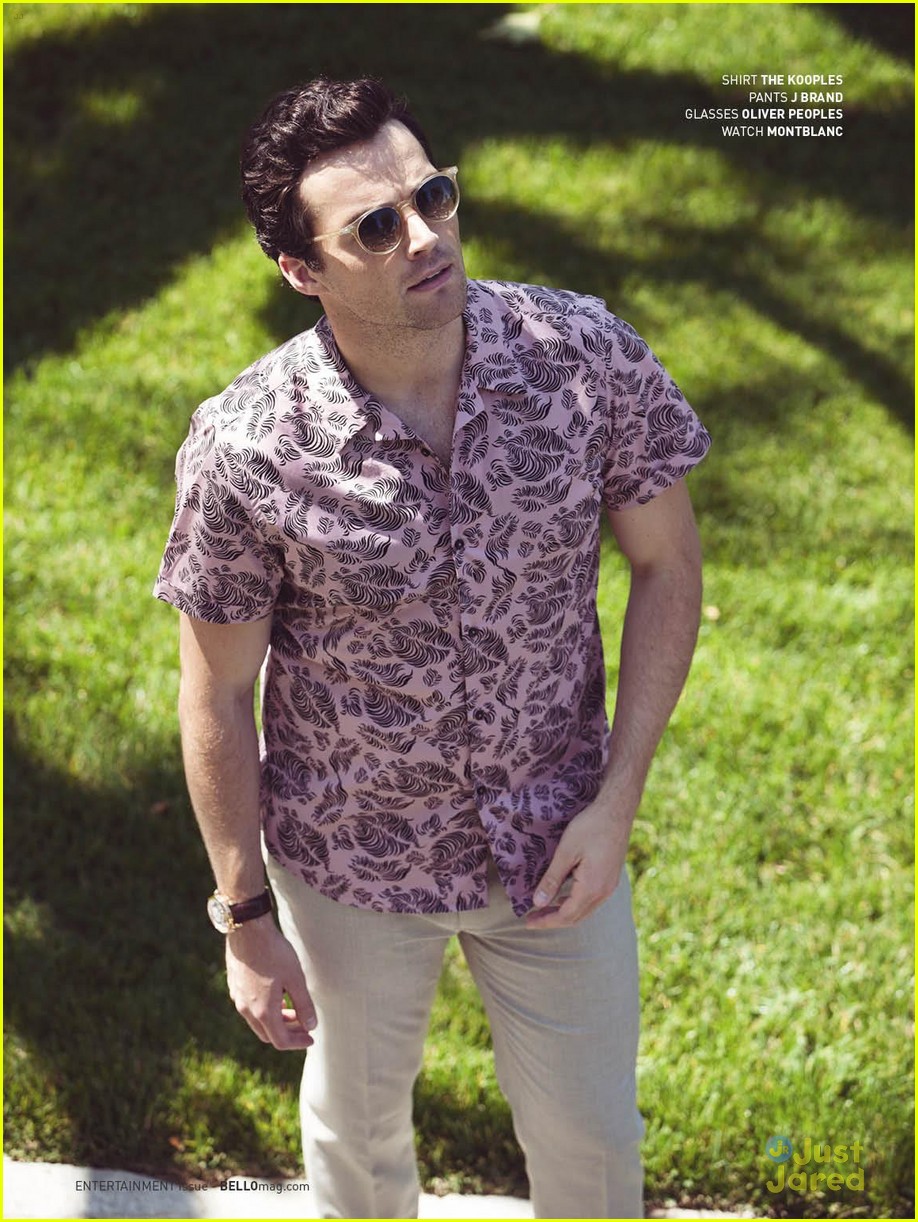 Ian Harding On Future Ezra: 'There Are More Flaws' | Photo 845229 ...