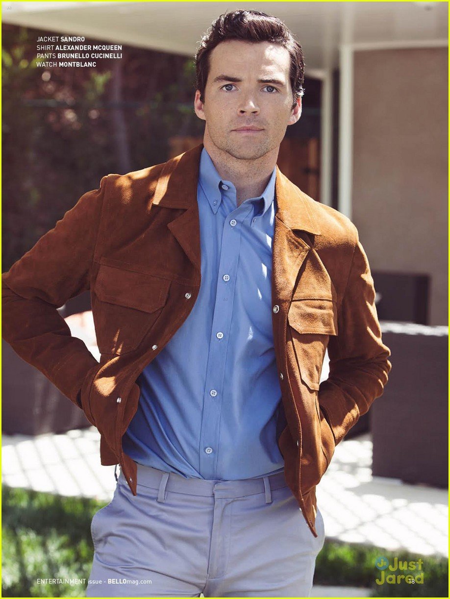 Ian Harding On Future Ezra: 'There Are More Flaws' | Photo 845231 ...