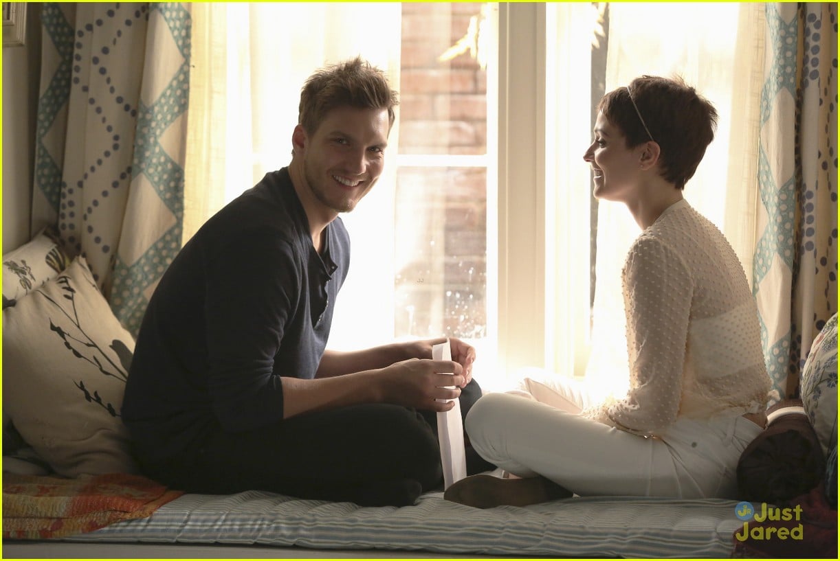 Full Sized Photo of chasing life truly madly deeply stills 02 | Beth ...