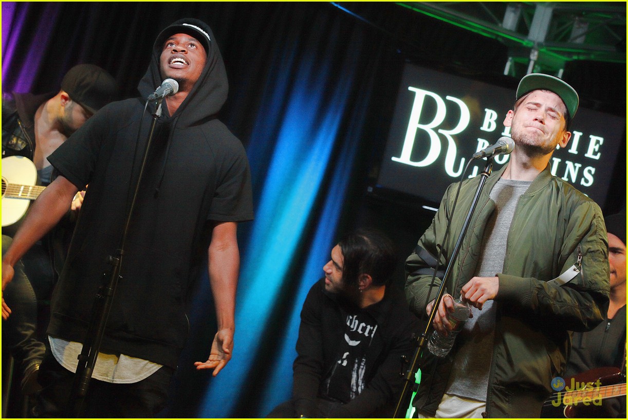 MKTO Brings 'Bad Girls' to 'The View' (Video) | Photo 834663 - Photo Gallery | Just Jared Jr.